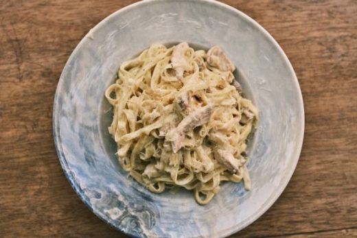 11 Ragu Alfredo Sauce Recipes for Easy, Rich Flavored Meals - Jane's ...