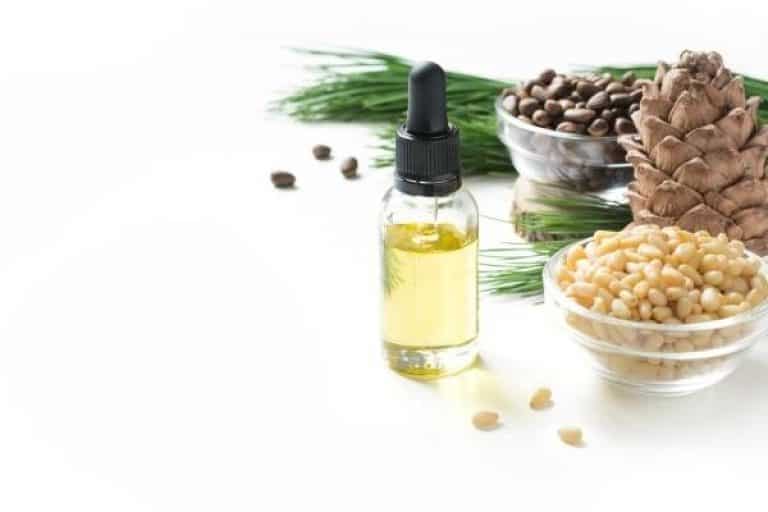 Essential Oils for Hives: Perfect Recipes to Help Heal Your Skin - Jane ...