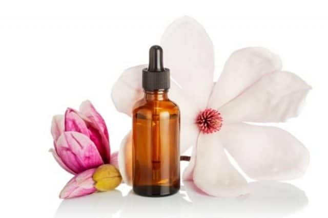 Essential Oils for Hives: Perfect Recipes to Help Heal Your Skin - Jane ...