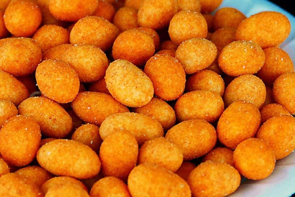 Planters Cheez Balls (Cheese Puffs) Recipe - Jane's Kitchen: Real Chef ...