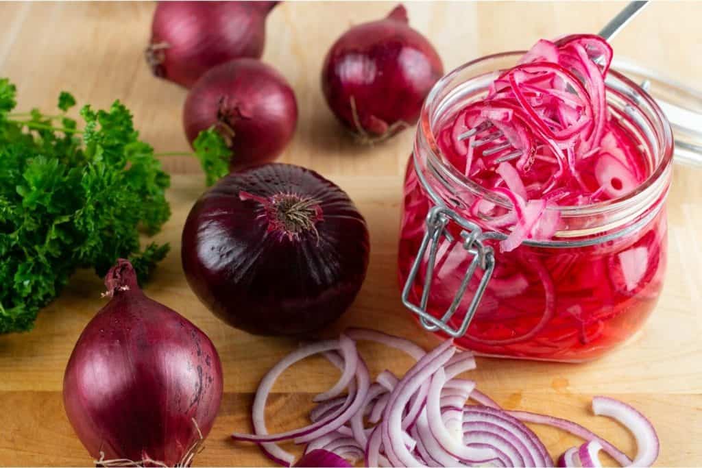 Bobby Flay Pickled Red Onions Recipe - Jane's Kitchen: Real Chef ...
