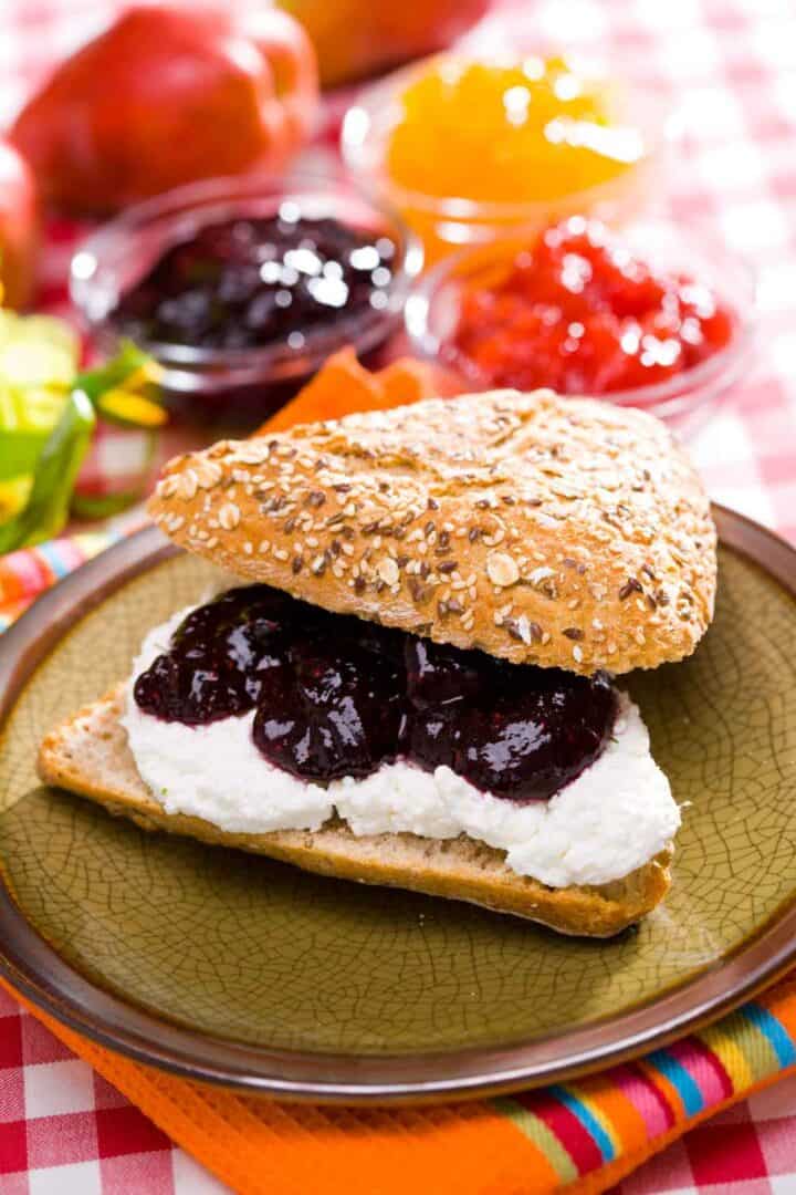 Cream Cheese Spread Recipes for Your Sweet and Savory Tooth - Jane's ...