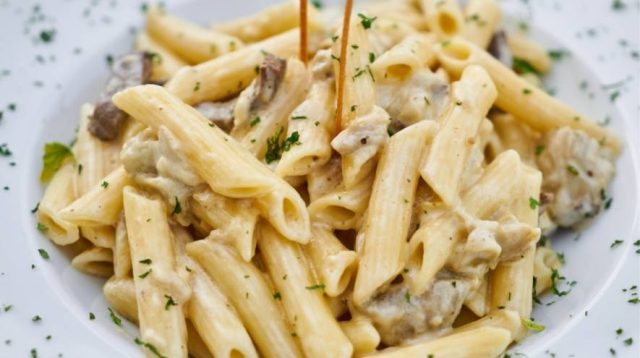 How to Reheat Pasta with Cream Sauce Like a Real Chef! - Jane's Kitchen ...