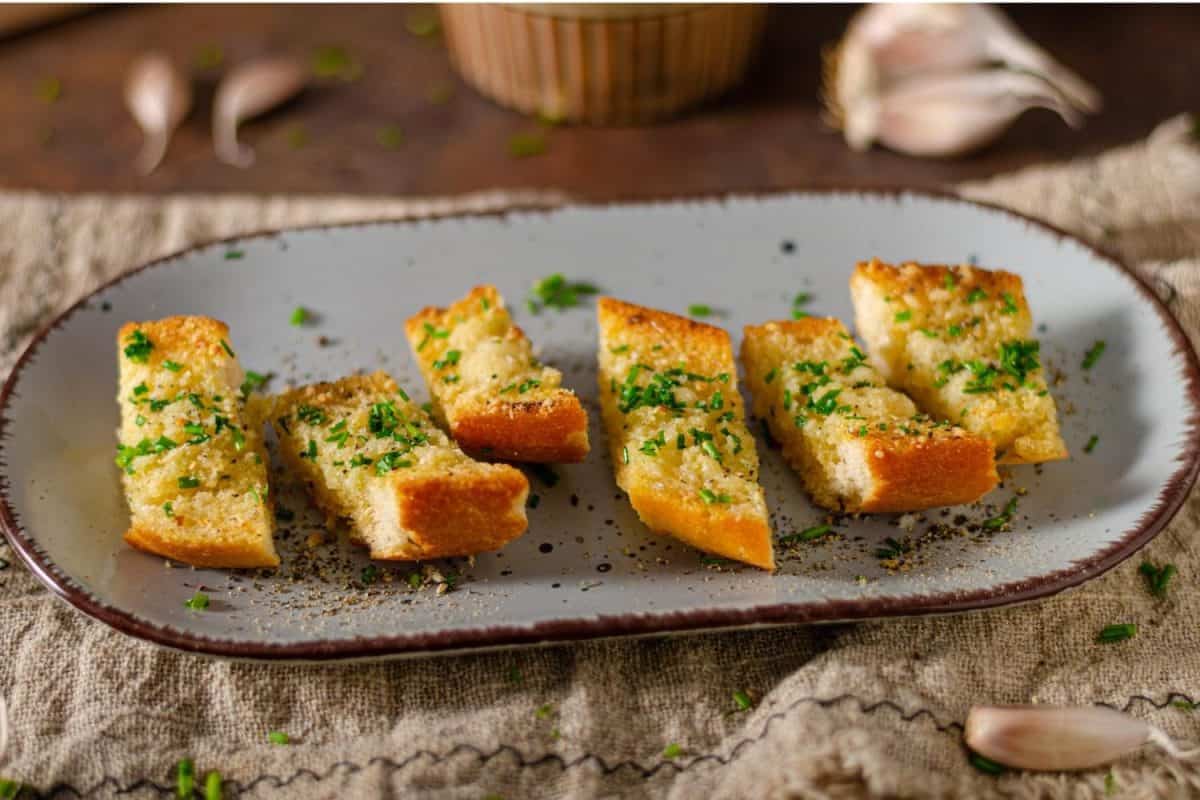 Ina Garten Garlic Bread Recipe - Jane's Kitchen: Real Chef Recipes for ...