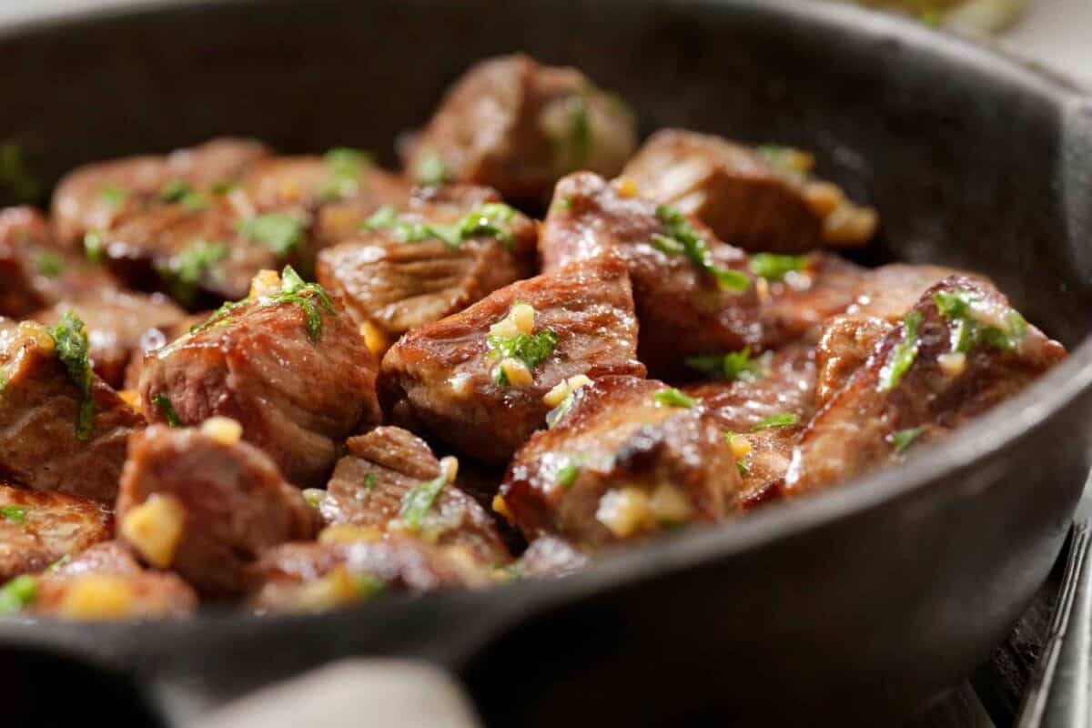 17 Gourmet Leftover Filet Mignon Recipes to Sink Your Teeth Into - Jane ...