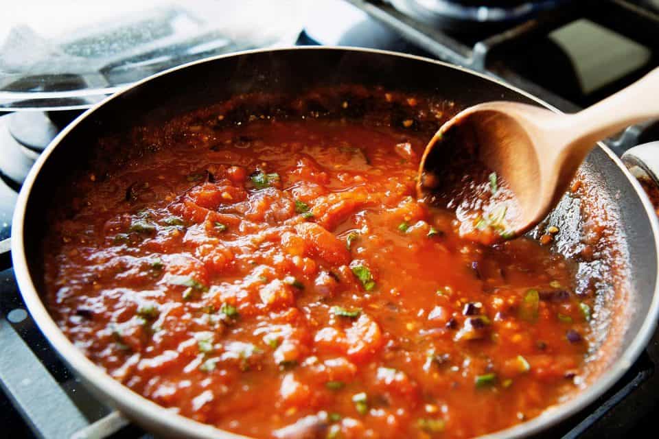 Rachael Ray Tomato Sauce Recipe - Jane's Kitchen