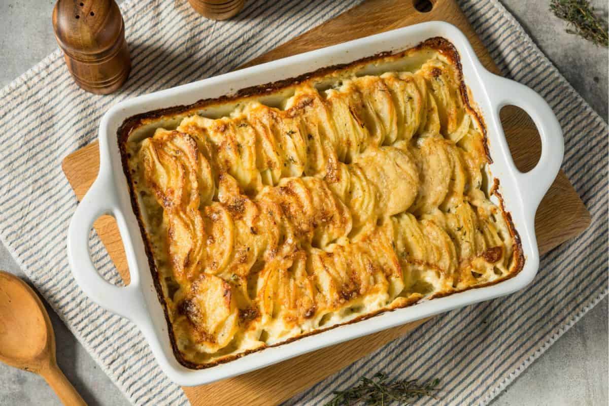 Trisha Yearwood's Scalloped Potatoes Recipe - Jane's Kitchen: Real Chef ...