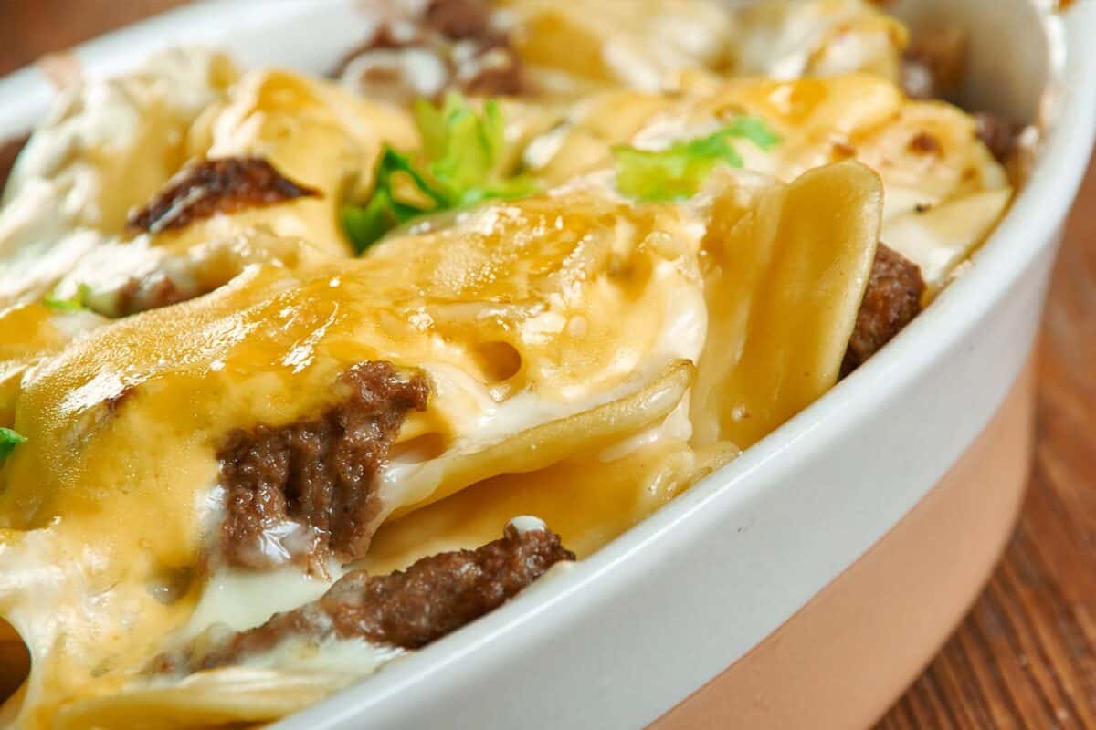 15 Velveeta Ground Beef Recipes Ya Just Gotta Make - Jane's Kitchen ...